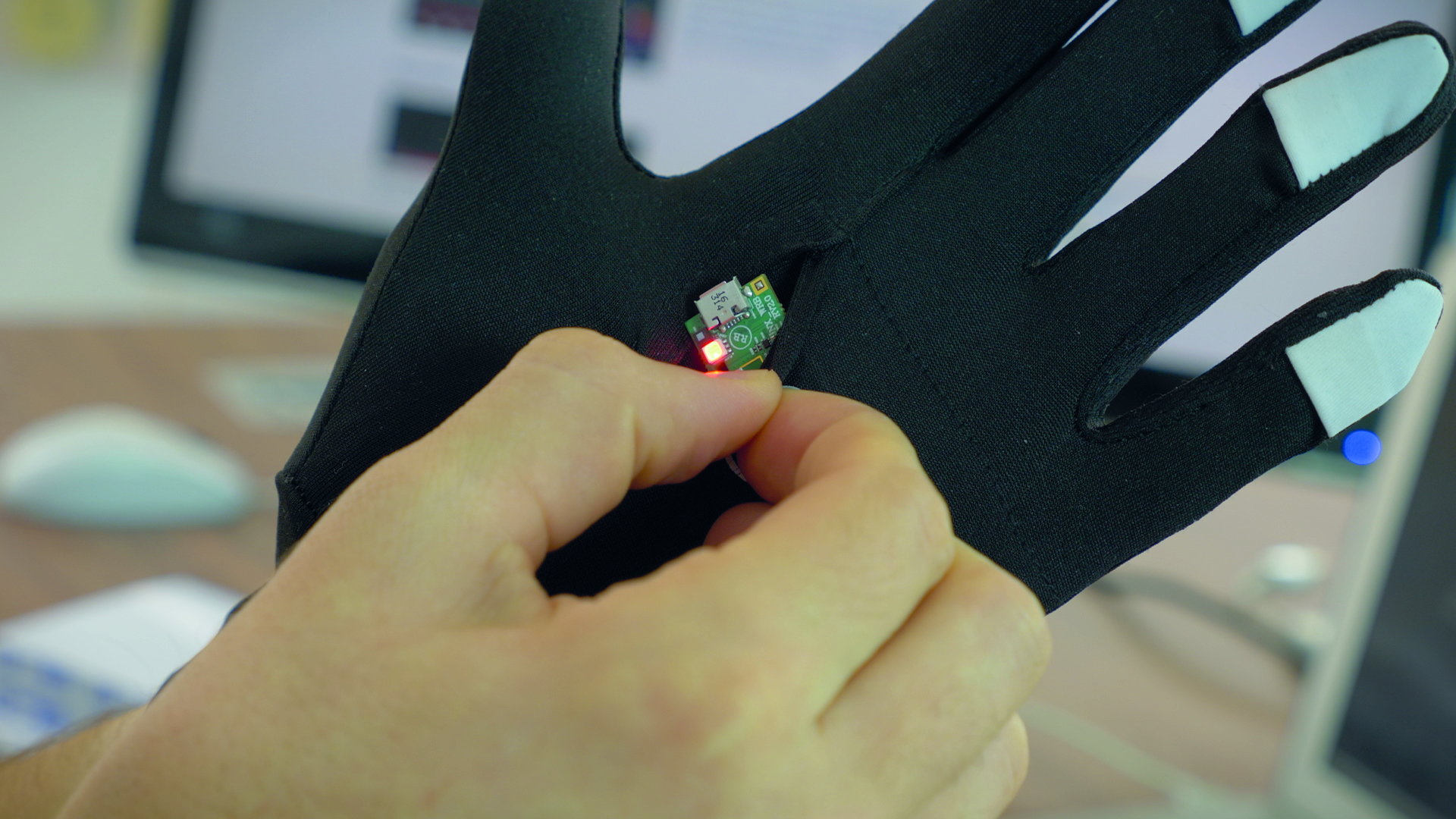 The Tactigon, THE gesture controller - Open-Electronics