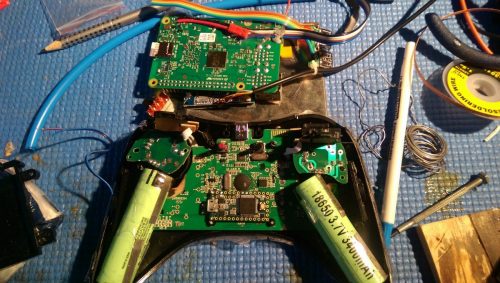 Raspberry Pi RetroPie Hand-Held Gaming Device - Open-Electronics